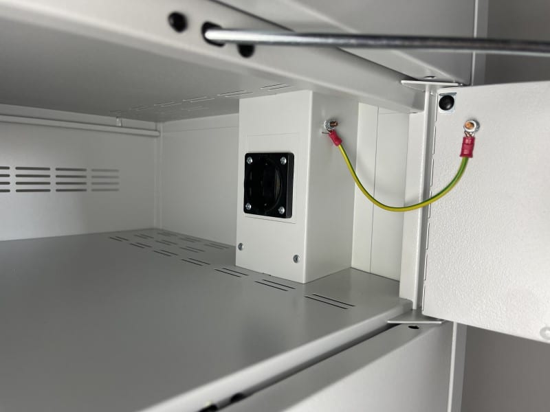 Oplaadkast fietsaccu - Lockers and More | Lockerkasten & sloten